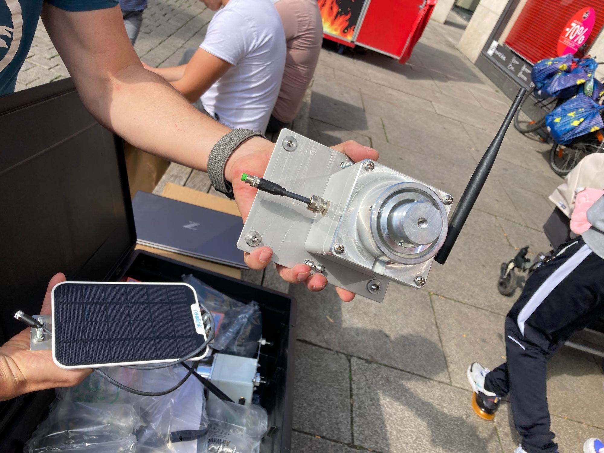 SWO Netz installiert schlaue Wandanker - Stadtwerke Osnabrück